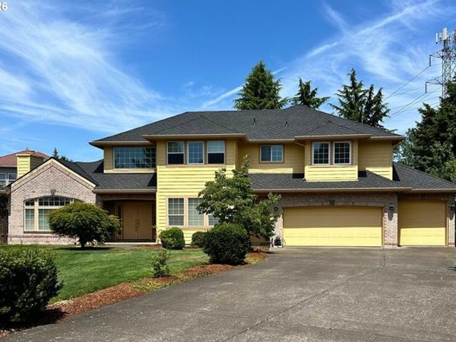575 NW Blueridge Ct, Beaverton, OR 97006
