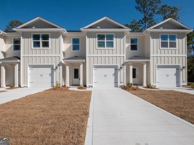 575 S Arizona St, Kingsland, GA 31548