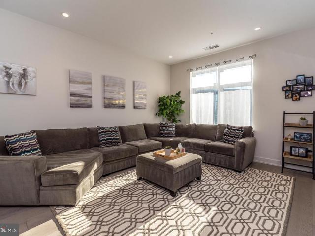575 S Goddard Boulevard # 410