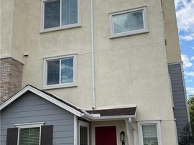 575 S Mosaic St, Anaheim, CA 92805