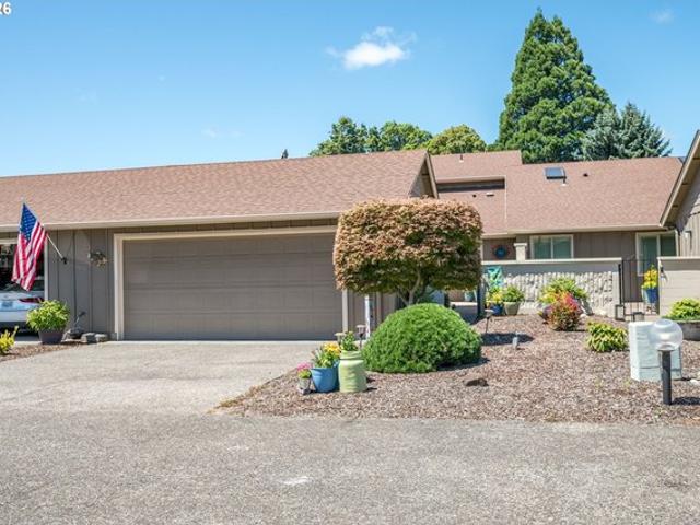 575 Peardale Ln Apt 11, Longview, WA 98632