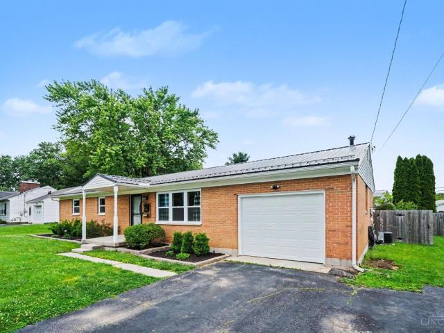 575 Prairie Avenue