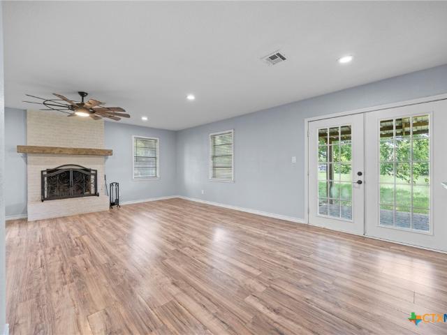 575 W 4th Street