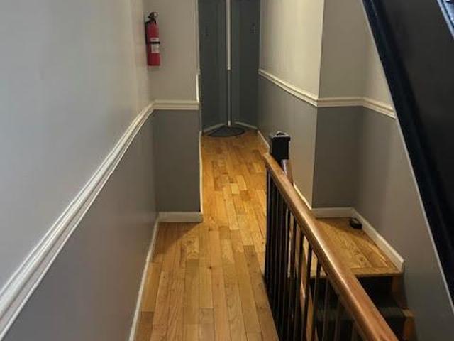575 Warren Street, Unit 4R | Compass
