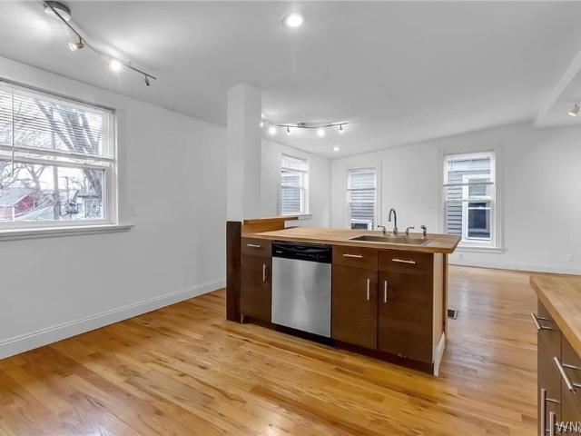 575 Upper Auburn Avenue