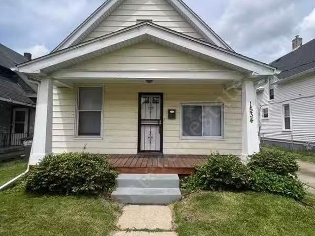 57647687 1534 Pinewood Ave