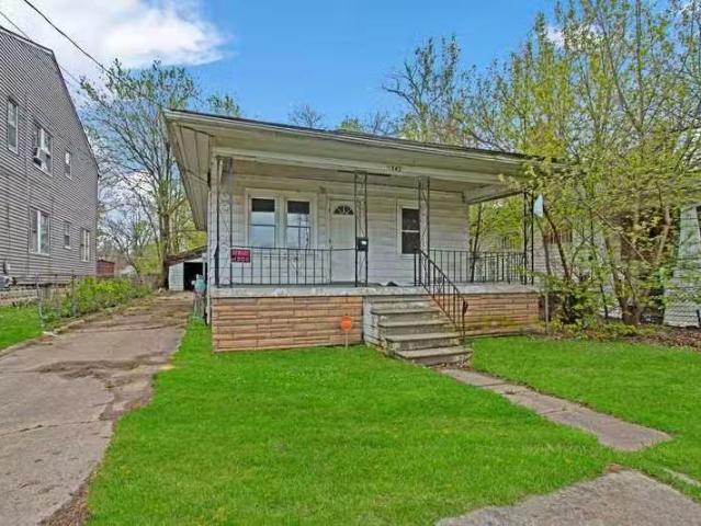 57652574 1542 Indiana Ave