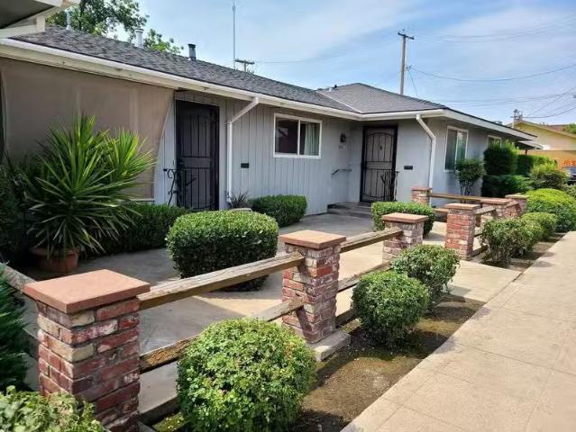 57655332 1614 12th St