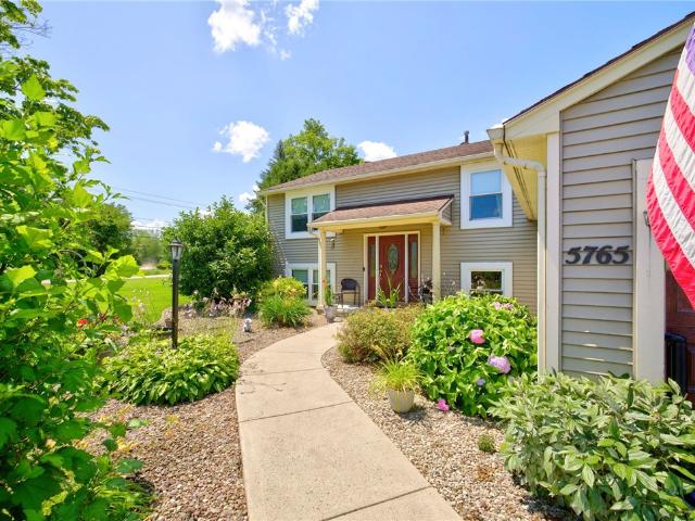 5765 Coppersmith Trail