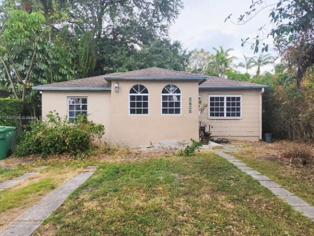 5765 SW 47th St, Miami, FL 33155
