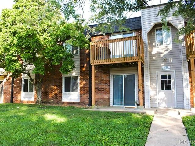 5766 Westphalia Ln Apt B, Oakville, MO 63129