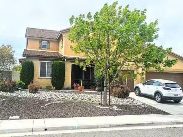 57670443 23462 Crystal Way