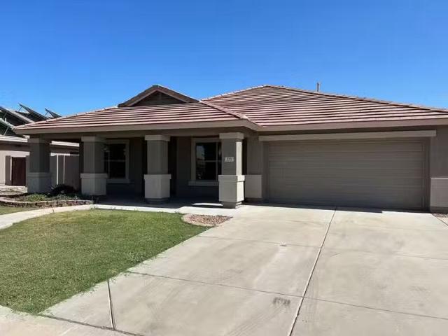 57679419 2371 E Geronimo St