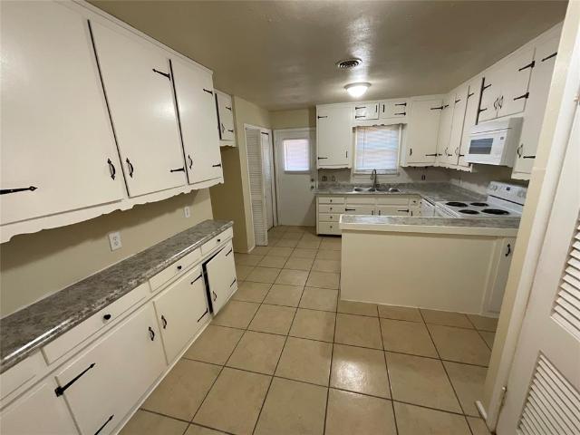 5767 Rockhill Road