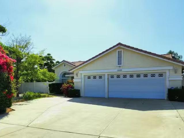 57688646 30009 N Lake Dr
