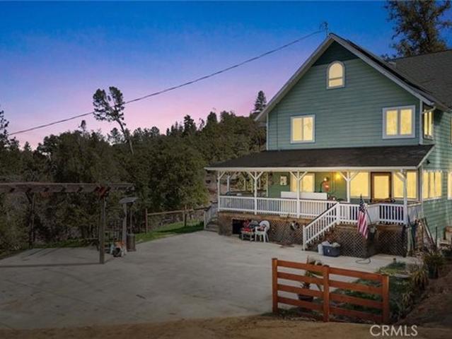 5769 Clouds Rst, Mariposa, CA 95338