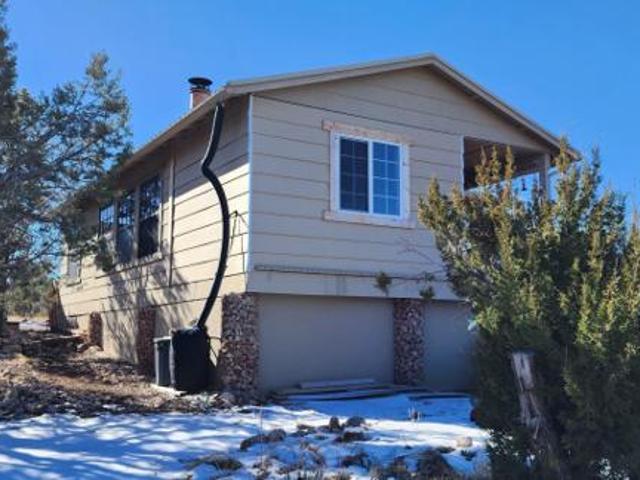 57602 Hermana Ln, Seligman, AZ 86337