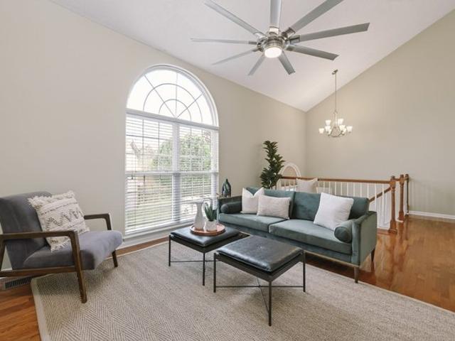5760 Amalie Dr, Nashville, TN 37211