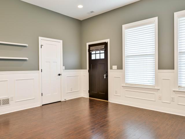 5760 royal plum ct