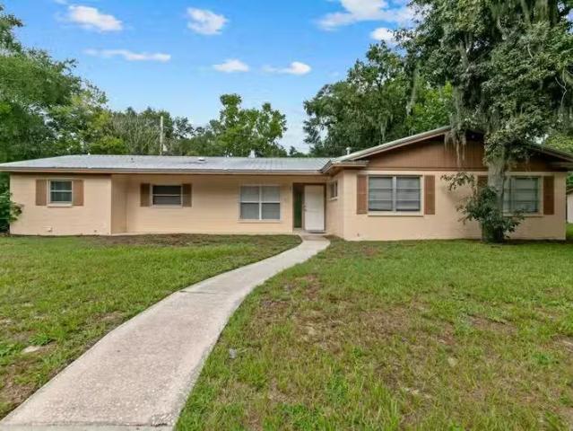 57612328 234 Nw 34th St