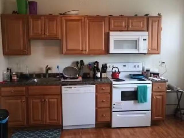 57612463 1800 Forbes Ave