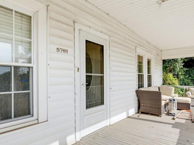 5761 Highway 357
