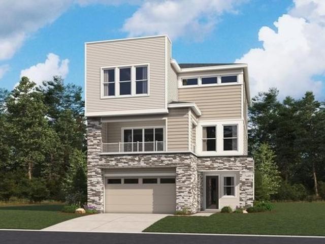 5761 S DE Gaulle Ct, Aurora, CO 80016