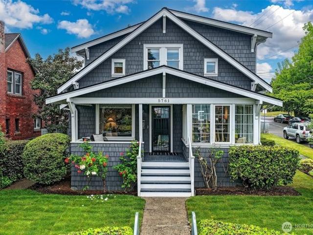 5761 35th Ave NE, Seattle, WA 98105