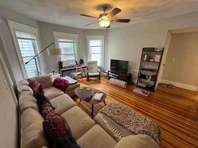 57622343 304 Highland Ave
