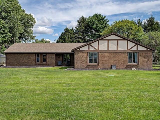 5763 Troy Frederick Rd, Tipp City, OH 45371