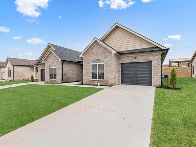 576 Cumberland Pointe Ln, Bowling Green, KY 42103