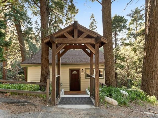 576 Kuffel Canyon Rd, Lake Arrowhead, CA 92352