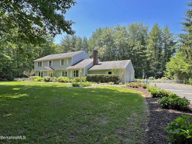 576 Holmes Rd, Pittsfield, MA 01201
