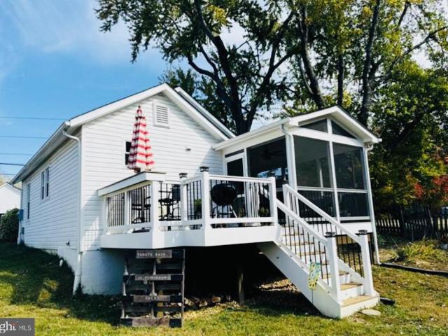 576 Melchers Dr, Fredericksburg, VA 22405 | Compass