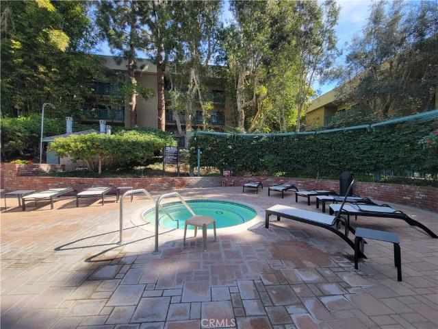 576 N Bellflower Boulevard 237