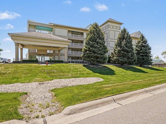 576 N Huron Rd, Au Gres, MI 48703