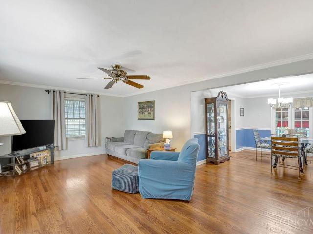 576 Southwood Drive