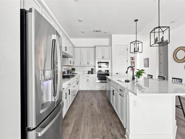 576 Sage Thrasher Cir