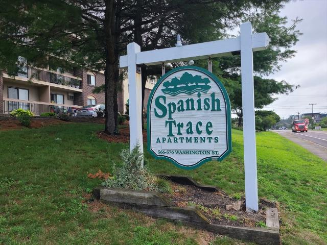 576 Washington St, Unit 306, Weymouth, MA 02188 | MLS #73478 | Compass