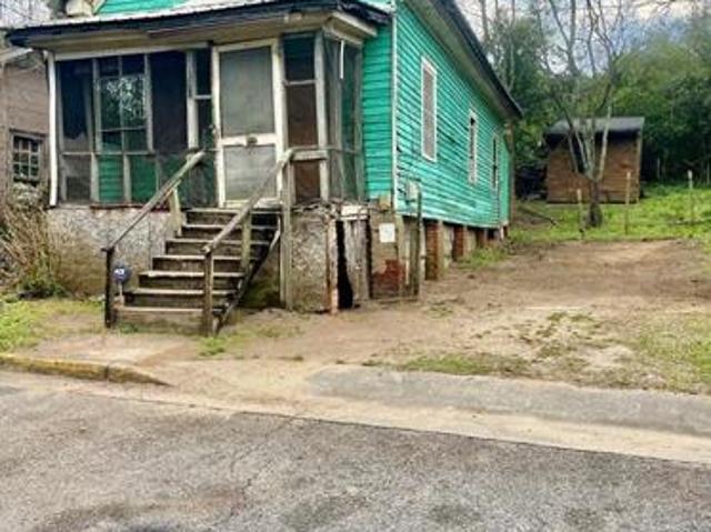 576 Wyche St, Macon, GA 31206