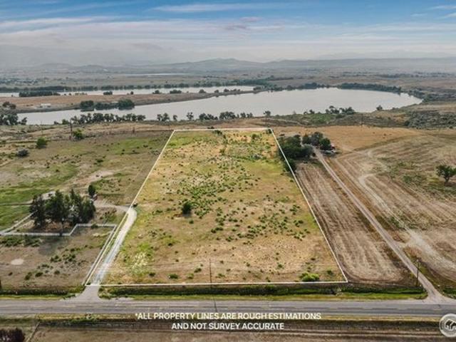 5775 N County Road 15, Fort Collins, CO 80524