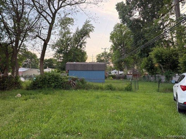 5775 N Dowling St, Westland, MI 48185