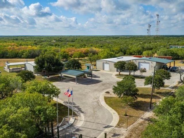 5775 County Road 308, Orange Grove, TX 78372