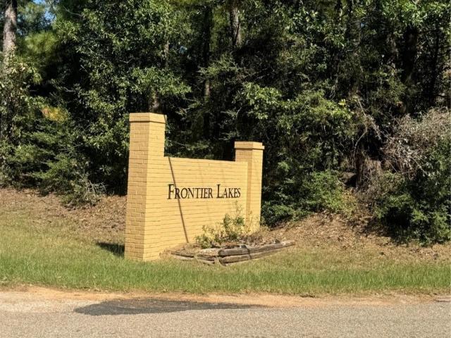 5776 Bonham Ln, Willis, TX 77378 | MLS #47612 | Compass