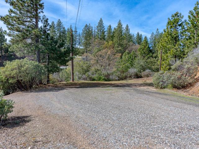 5776 Prospector Ln, Murphys, CA 95247 | MLS #226023 | Compass