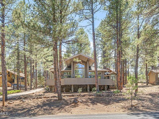 5779 griffiths spring