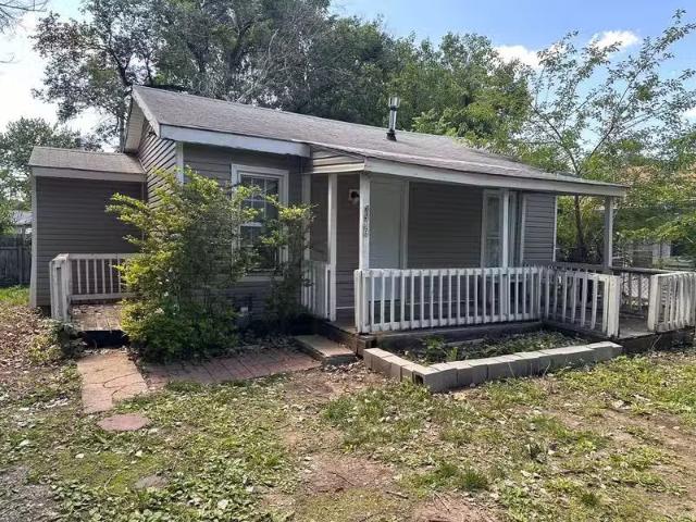 57704848 2519 N Park Pl