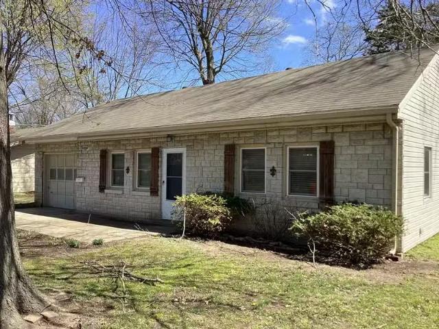 57708207 1944 S Virginia Ave