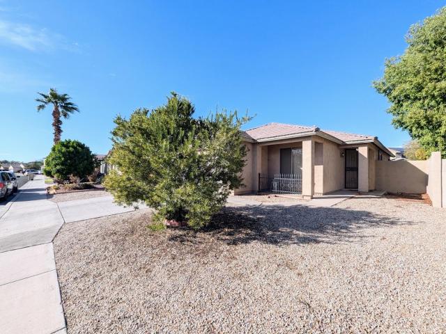 5770 W Golden Ln, Glendale, AZ 85302 | MLS #7016 | Compass
