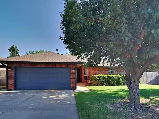 57713347 1241 Capitol Dr